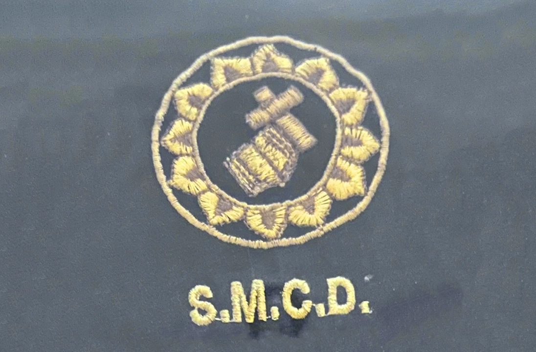 The College Crest | St. Mary's College Dehiwala